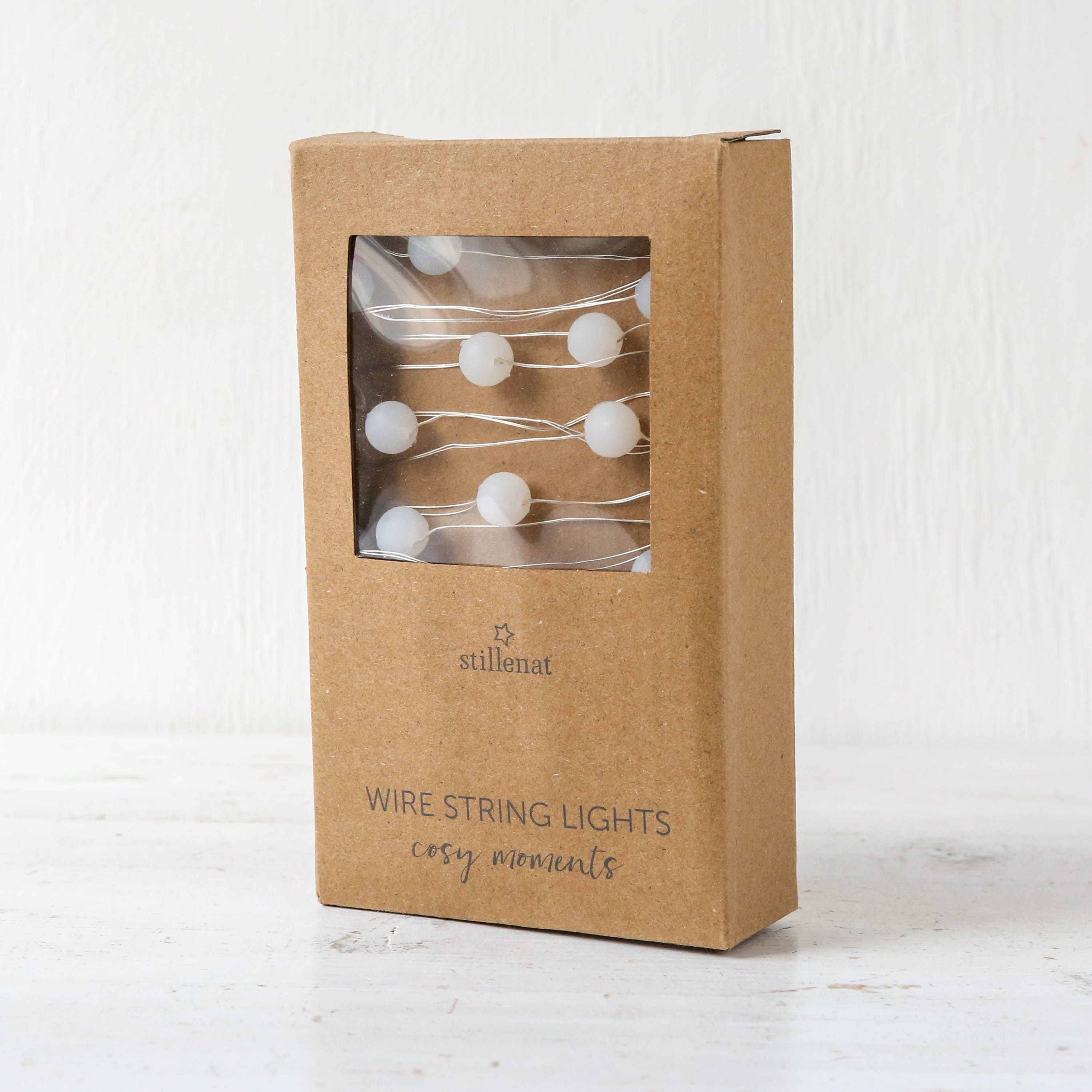 Snowball String Lights - 40 lights 4.2m, Outdoor, Battery Powered ...