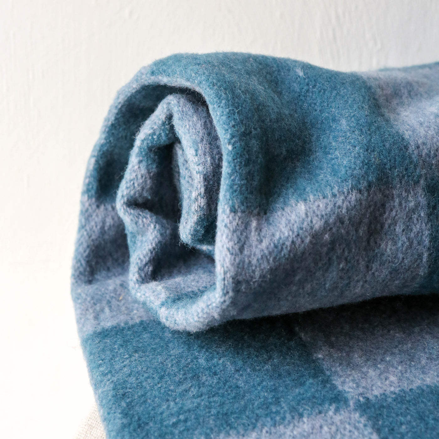 Brushed Recycled Wool Blanket - Blue Checkerboard – Berylune