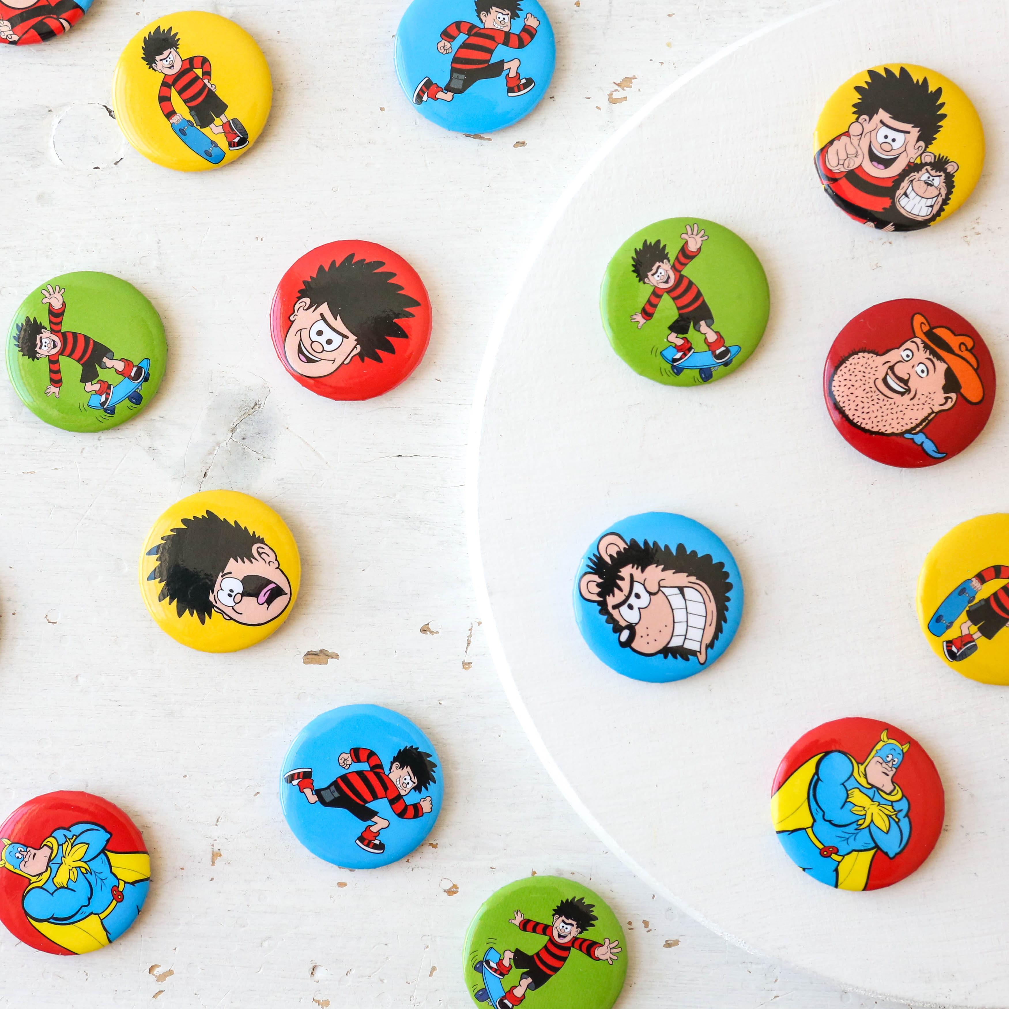 Beano Random Pin Badge – Berylune