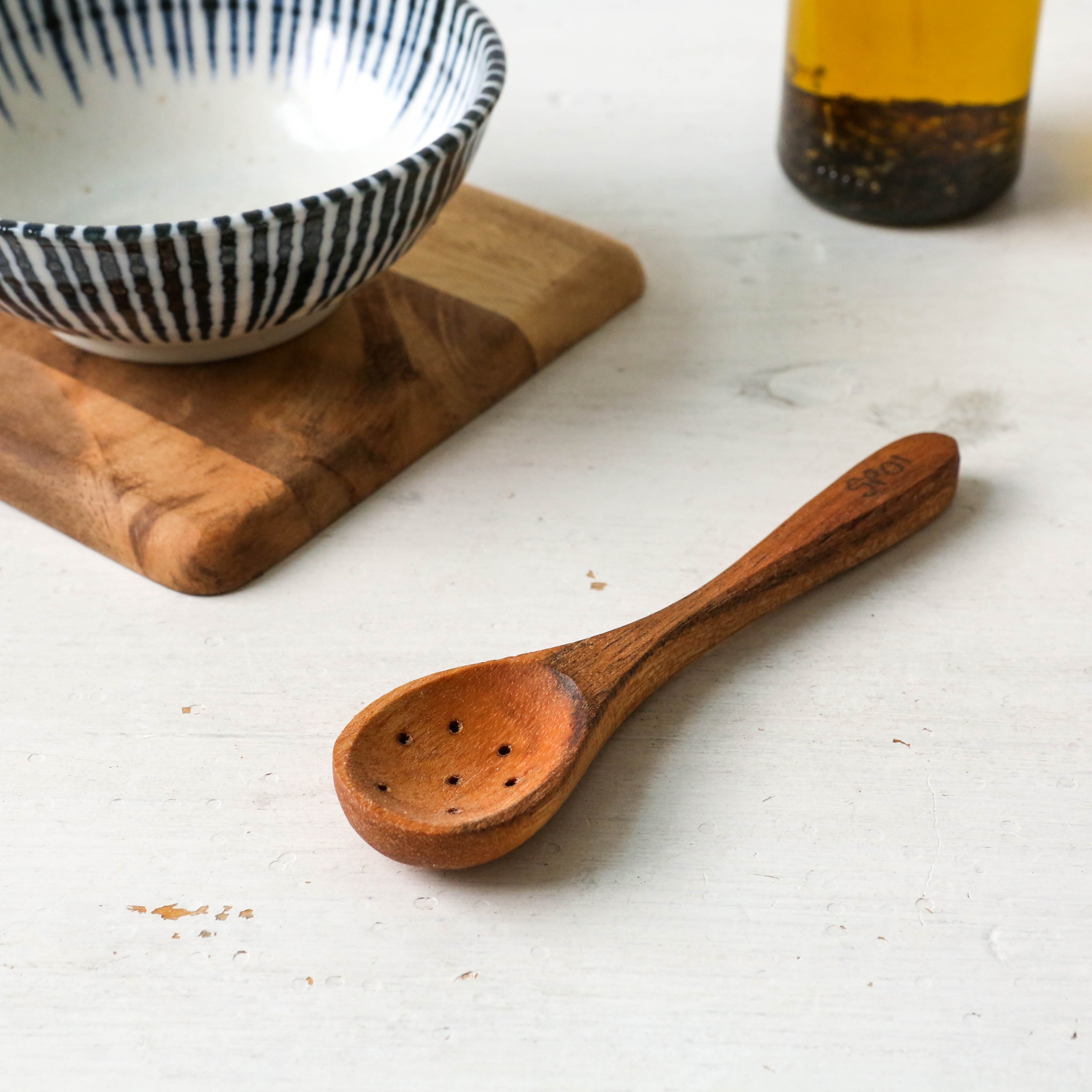 Acacia Wood Spoon with Holes – Berylune