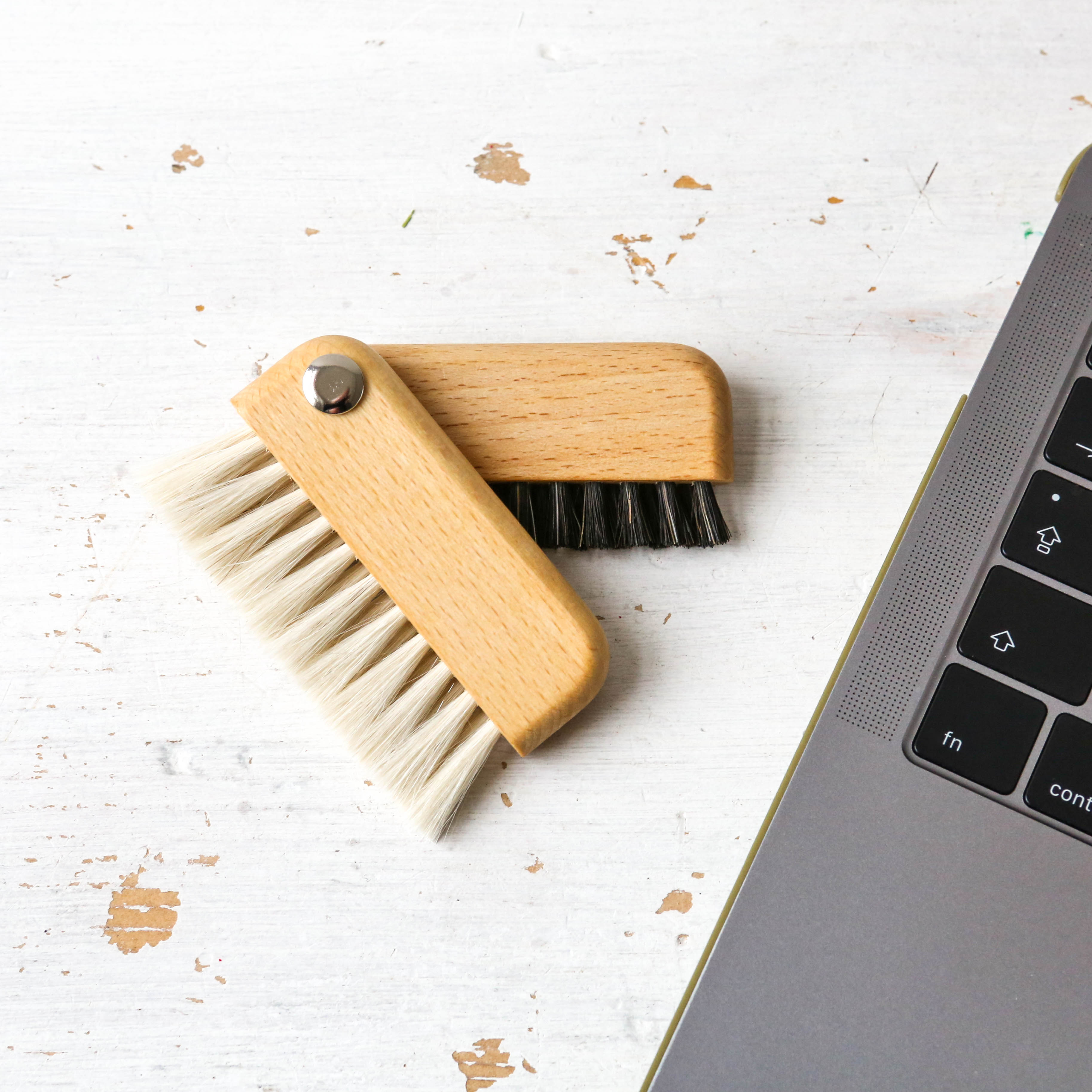Laptop & Keyboard Brush – Berylune